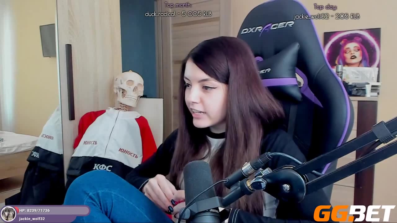 Котлетки с пюрешкой! (feat olyashaa) - Coub