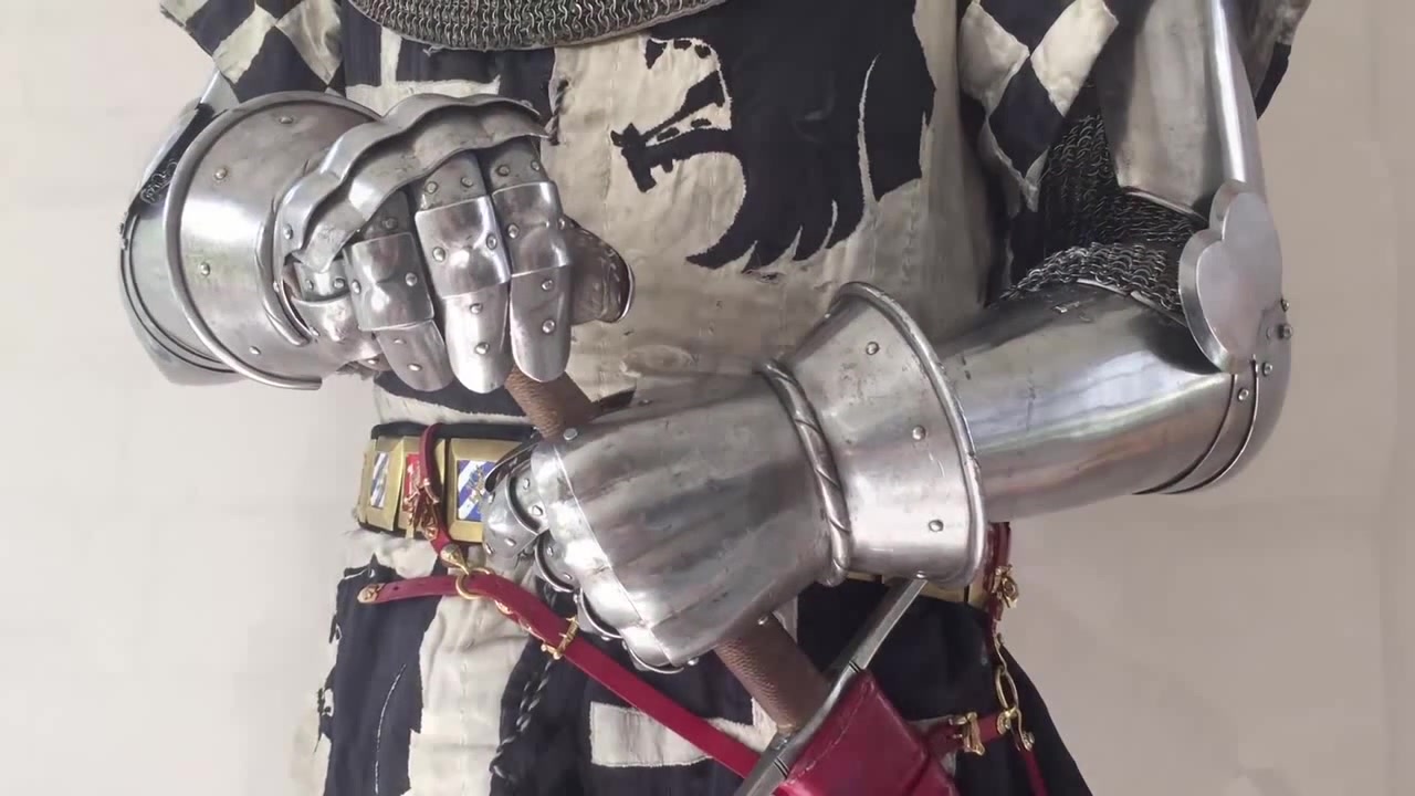 14th century armour - Coub - The Biggest Video Meme Platform
