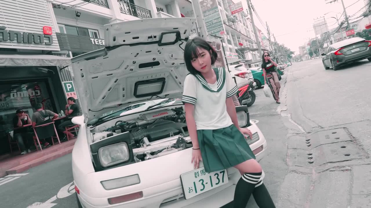 TOFUYA AE86 & FC3S - Coub