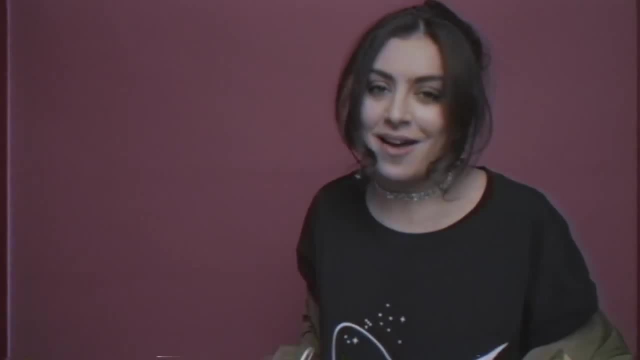 Charli XCX - Boys [Behind The Scenes] - Coub