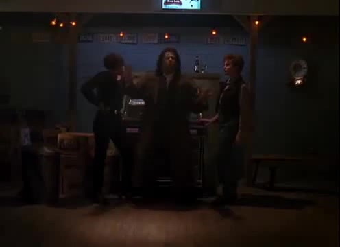 tanec v bare.avi - Coub