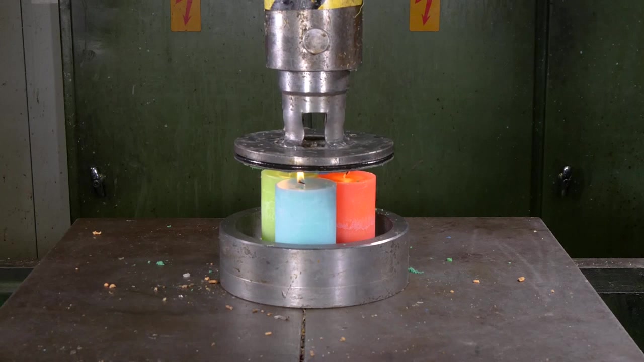 Candles Under Pressure - Coub