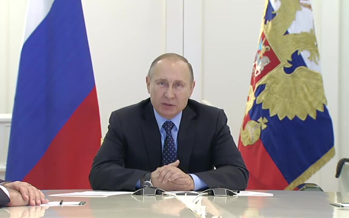 Vladimir Putin judo training greeting - Coub