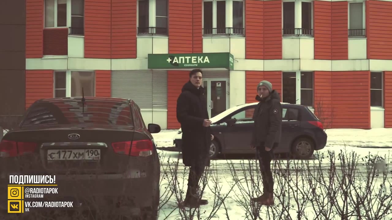 RADIO TAPOK и БАТЯ - Old Town Road (Русская версия | Lil Nas X ft. Billy Ray Cyrus) - Coub - The ...