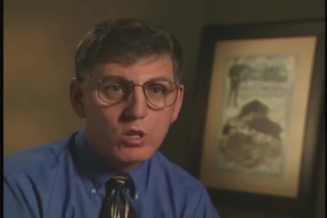 Fastest shooter EVER, Jerry Miculek- World record 8 shots in 1 second ...