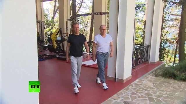 Tandem walk - Coub - The Biggest Video Meme Platform