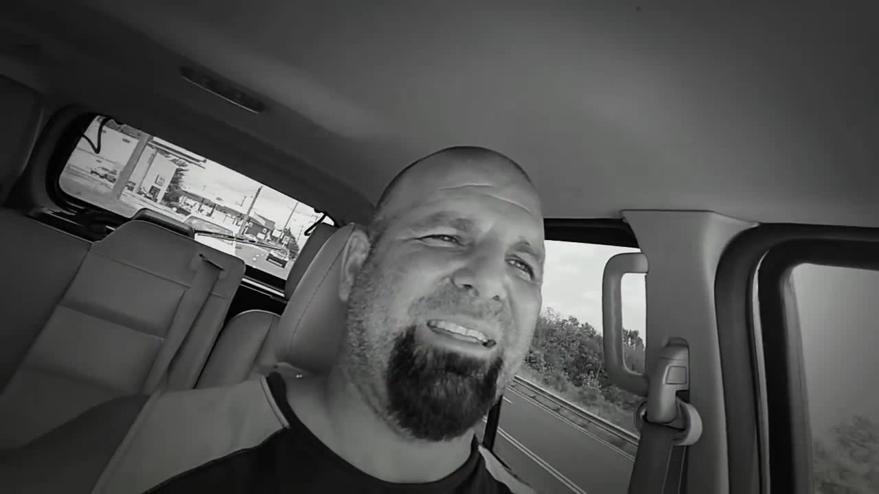 Elpresador gets mad at another driver - Coub - The Biggest Video Meme Platform