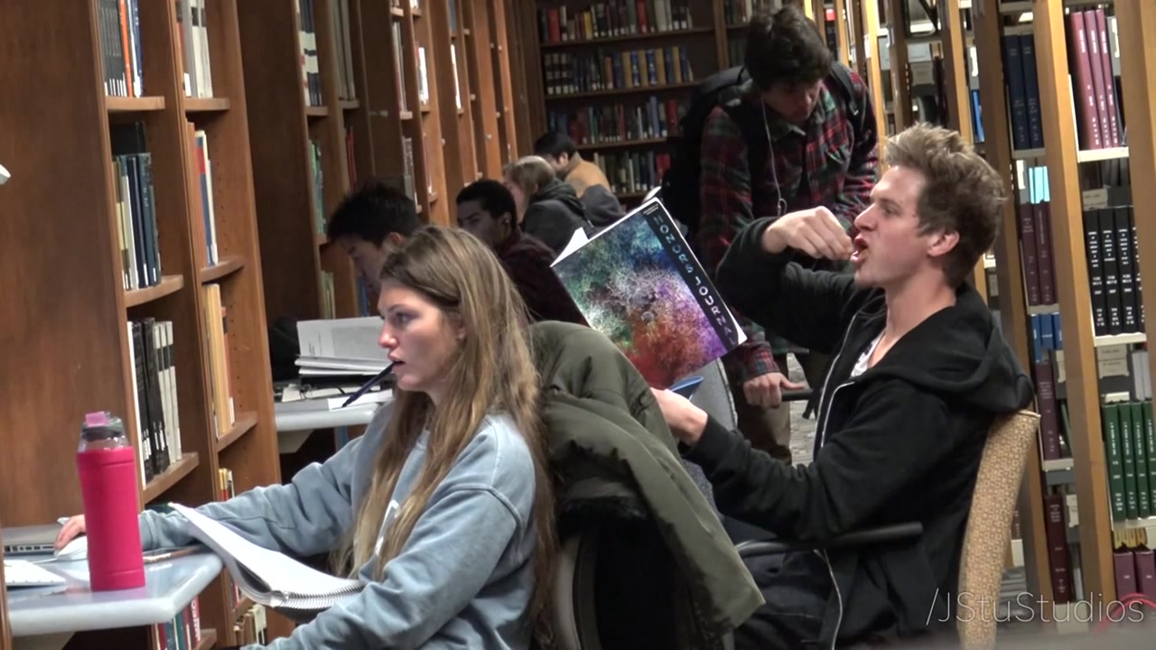 Eating loud in library - Coub