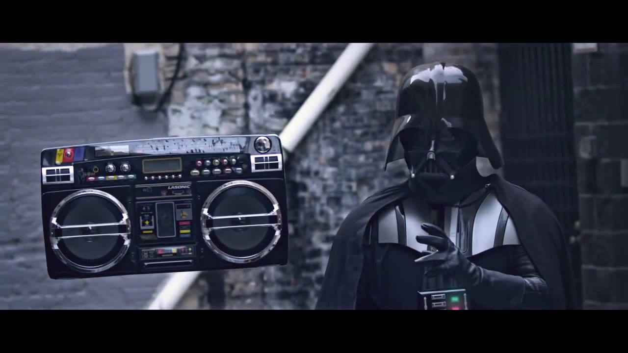 STORMTROOPER TWERK! // @ScottDW WATCH THEM they are good dancers but ...