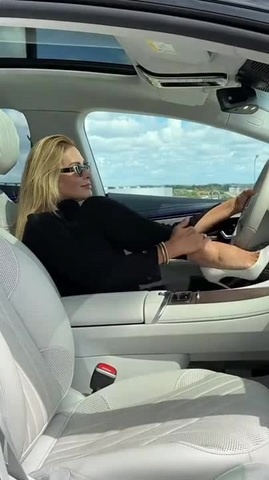 Lady long legs - Coub