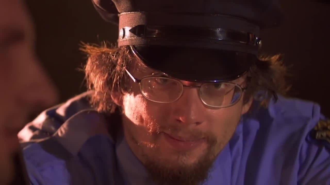 "Officer Maggot" - Coub