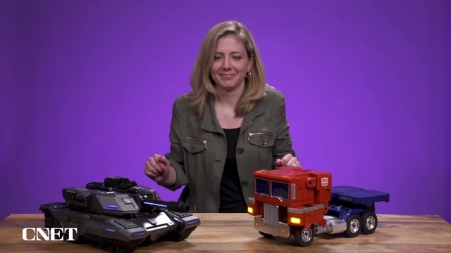 Robosen Megatron is the Best Evil Robot You Can Buy - Coub