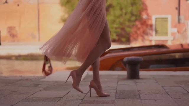 Beautiful Lady (song: Kastyell - Mon Amour) - Coub - The Biggest Video Meme Platform