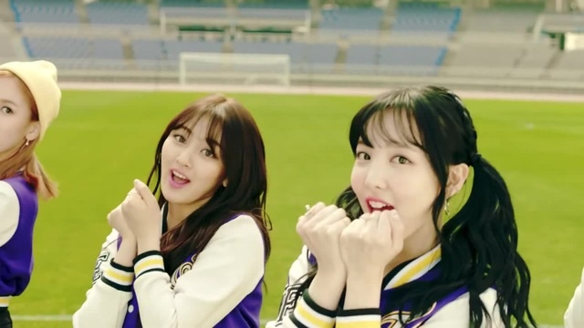 TWICE "CHEER UP" M/V - Coub