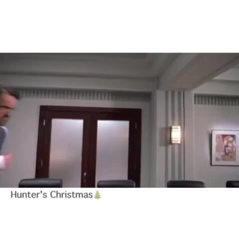 "He's an angry elf" - Coub