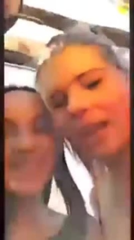 Suprise Bull Friend - Coub