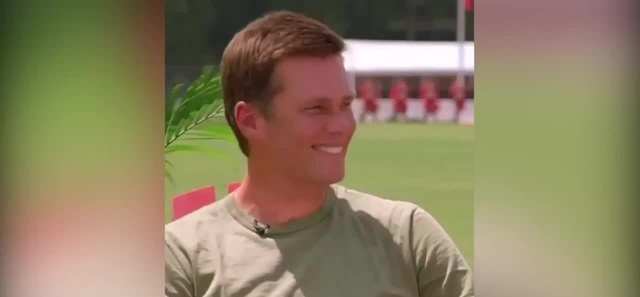 Tom Brady & Gronk laugh - Coub