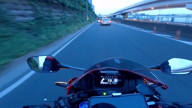 Around Tokyo on two wheels (Honda CBR 600RR) - Coub