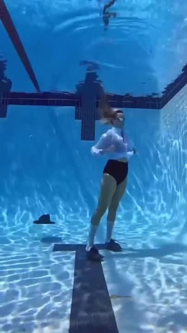 underwater dance. - Coub