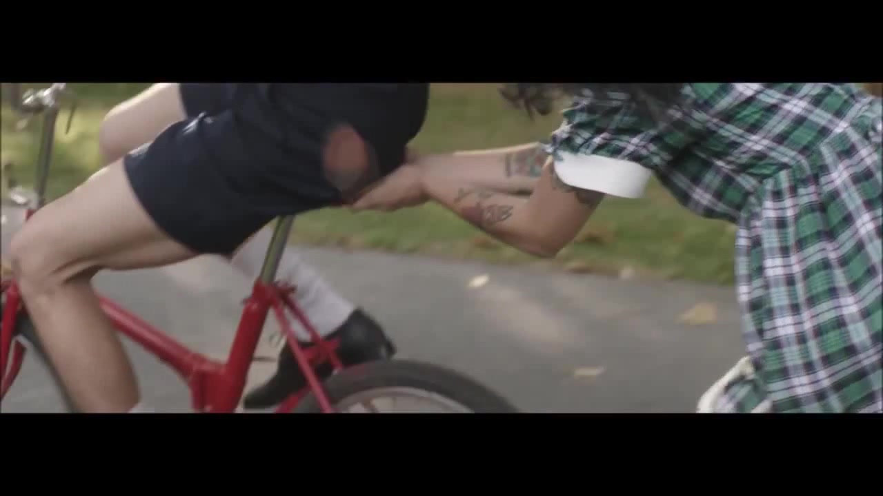 Melanie Martinez - training wheels - Coub