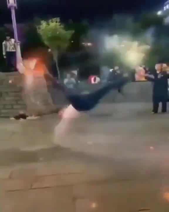 Dancing Firestarter - Coub