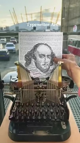Typewriter Art by James Cook - Coub