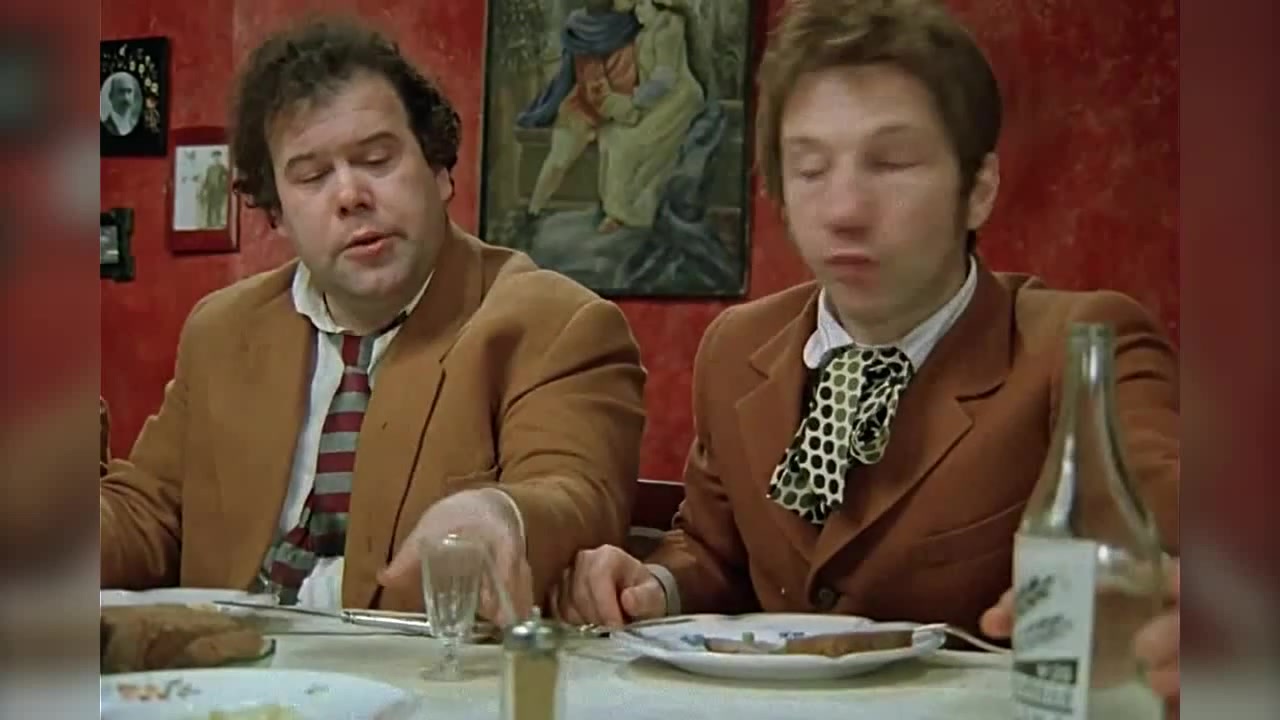 Каждый день я трезвый [3 раза], я трезвый каждый день! 🍶 Every day i'm drinking - Coub