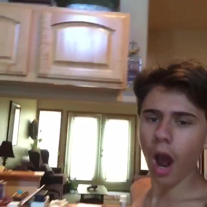 home alone cedrick66 - Coub - The Biggest Video Meme Platform