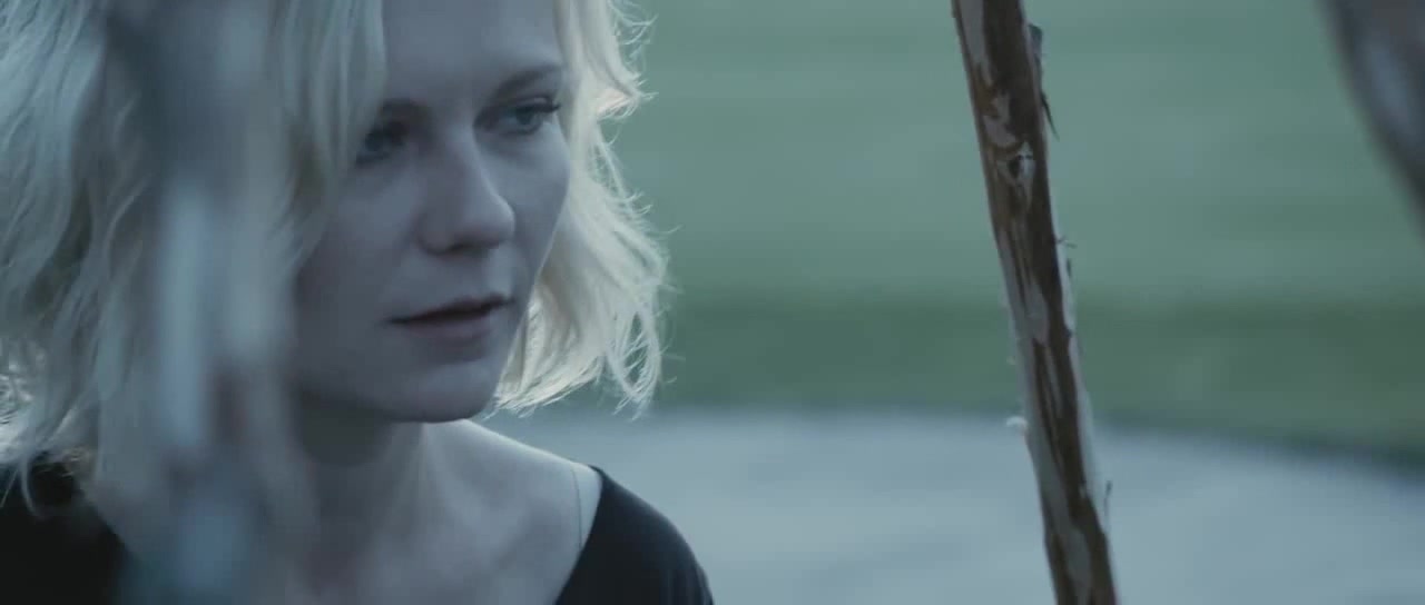 Melancholia - Kirsten Dunst (final scene) - Coub