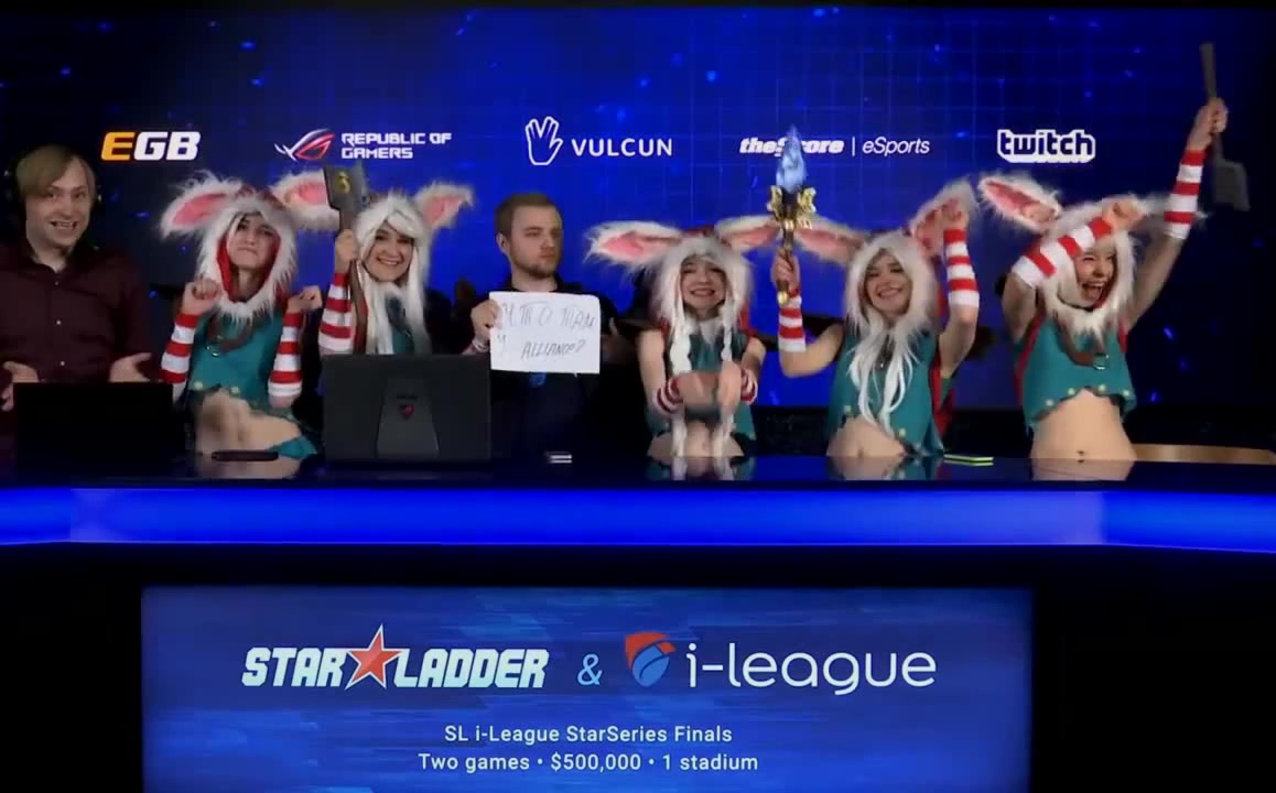 Meepo dance (with Faker) ( ͡° ͜ʖ ͡°) - Coub