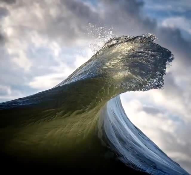 Crest of a wave (photo: Ray Collins by @jersey_maria / Plotagraph Pro ...