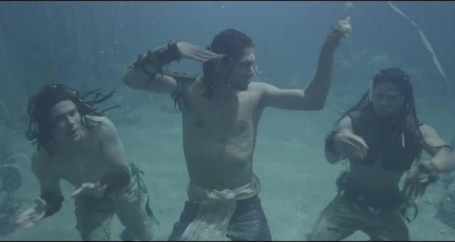 Underwater dances (song: Kastyell - Wanna See You Dance) - Coub