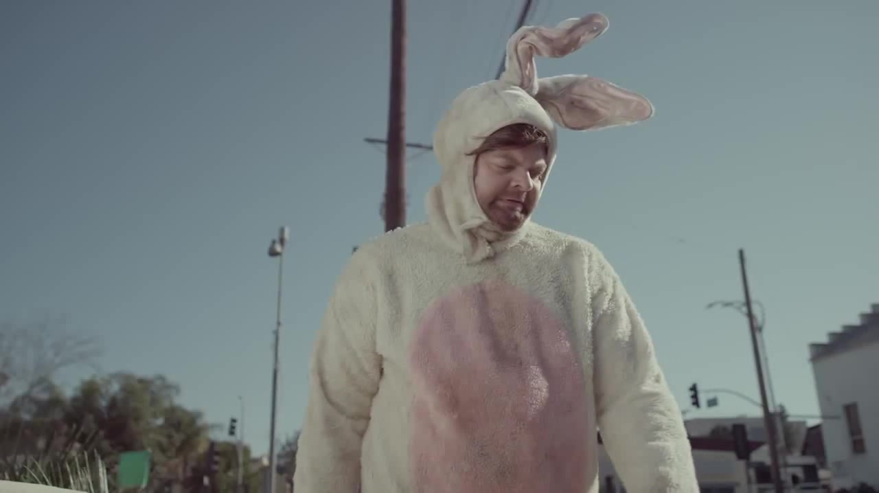 Papa Roach - HELP (Official Video) - Coub