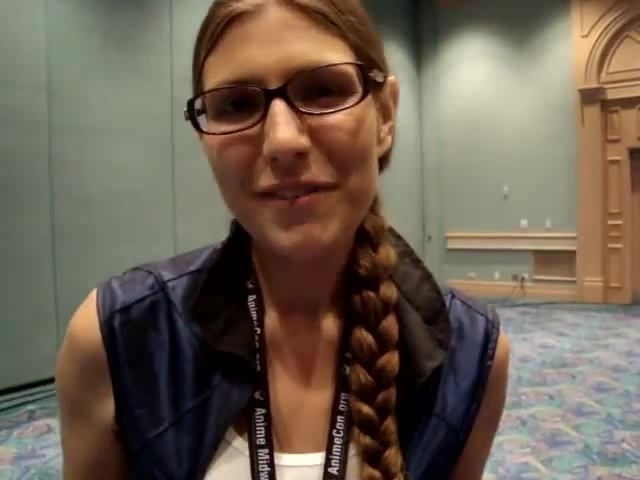 Laura Post as Ahri - Coub