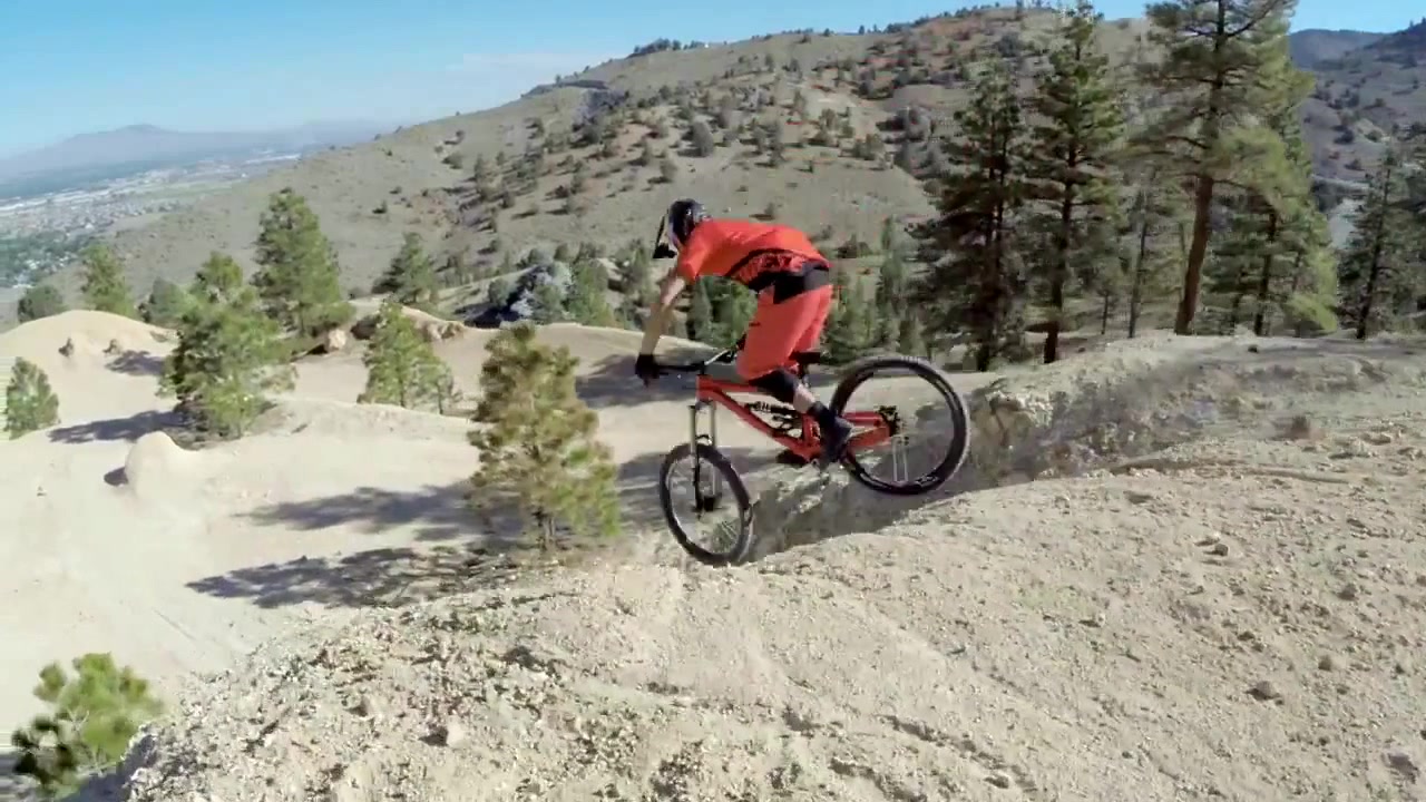Desert Downhill Freeride - Coub
