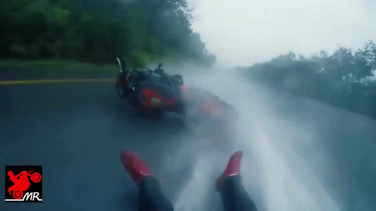 Titanic Motorcycle Accident - Coub