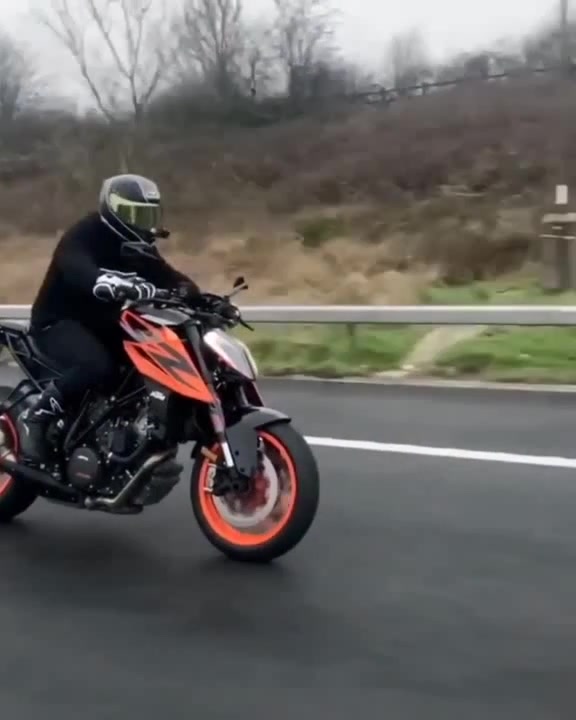KTM Stunt - Coub - The Biggest Video Meme Platform