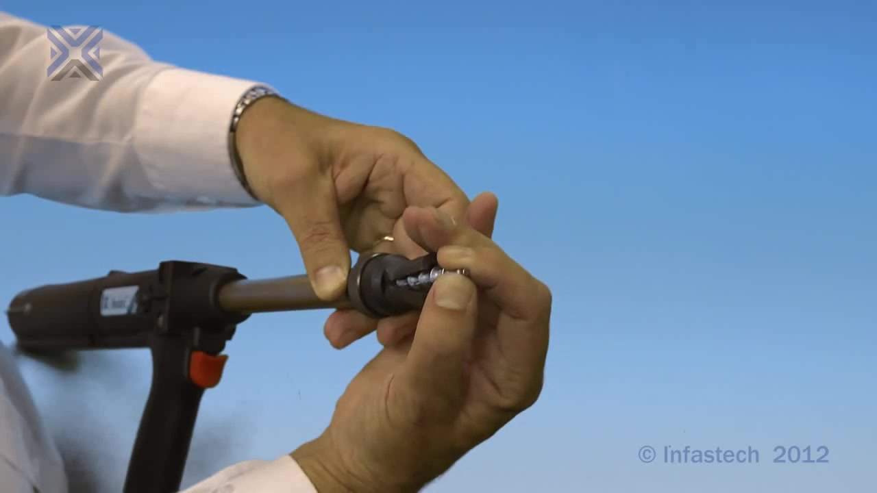 технология быстрой клепки Speed-Rivet заклепками NeoSpeed (кассетные ...