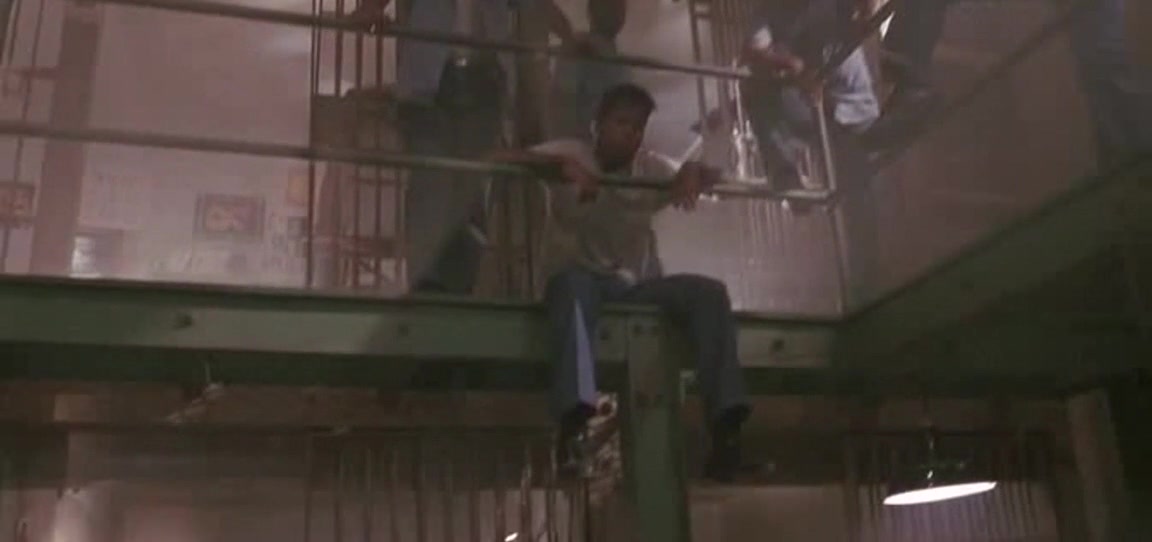 terminator vs prison - Coub