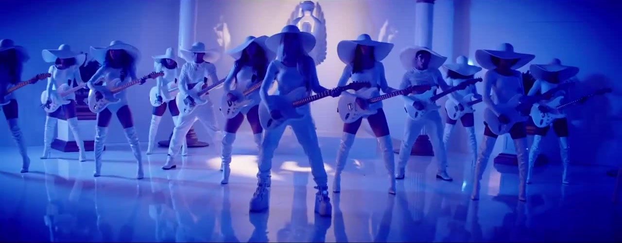 Ava Max - Kings & Queens - Coub