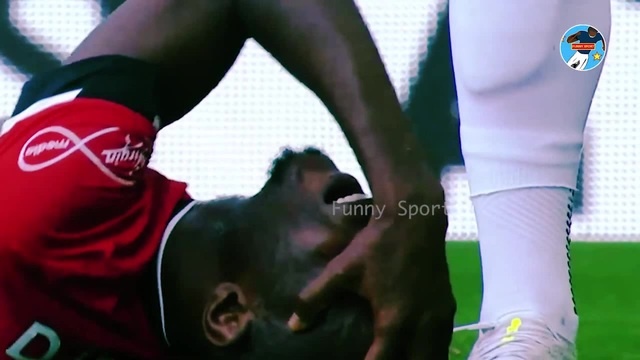 Red Cards Football | Bad tackles Football - Coub