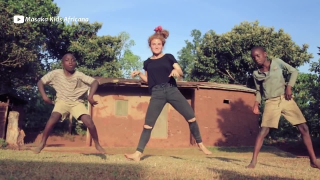Masaka Kids Africana Dancing Joy Of Togetherness ft 3wash_hip_hop & Karina Palmira - Coub