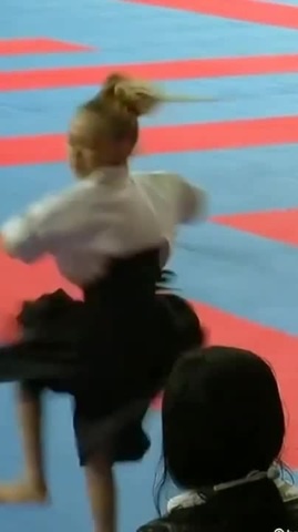 Real Wonder Girl! - Coub