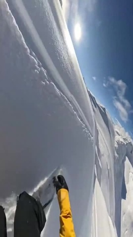 Beautiful day for some backcountry snowboarding ☀️ @mikeyciccarelli ...