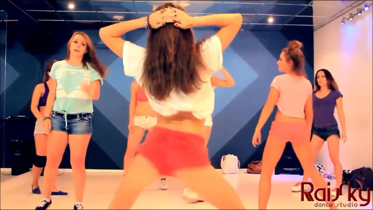 Go-Go dance, Twerk - Coub