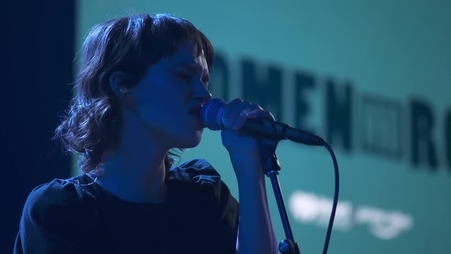 Meg Myers - Running Up That Hill (Live at iHeart Radio's Women Who Rock ...