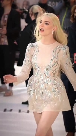 Anna Taylor-Joy - Coub