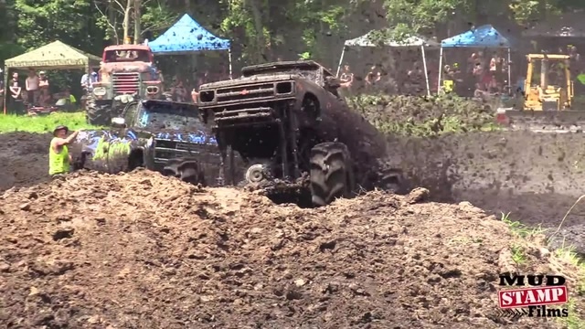 Mud Bogging - Coub