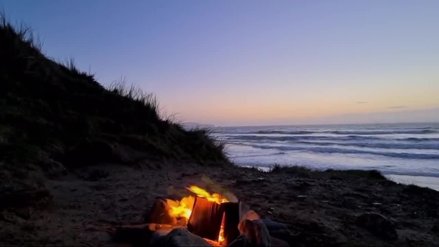 Evening... Bonfire... Sea... - Coub