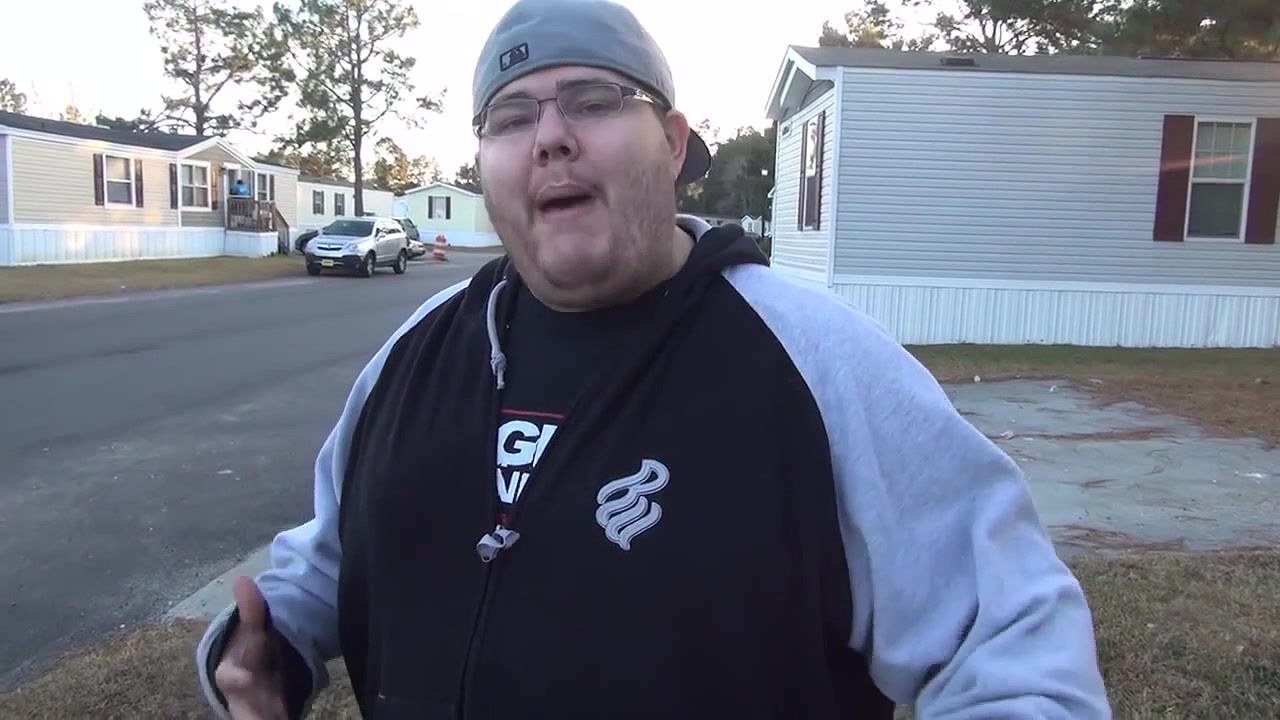 BOEING EVICTS ANGRY GRANDPA AGAIN! (PRANK) - Coub - The Biggest Video Meme Platform